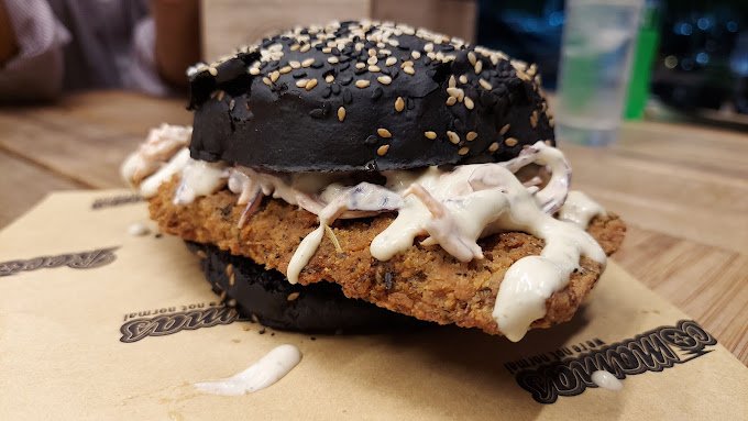 Koffee Lounge (A&C Mall) | LocalePlace