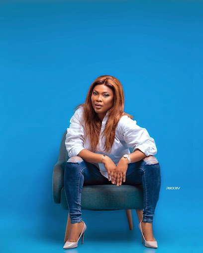 Pixxy Photography | LocalePlace