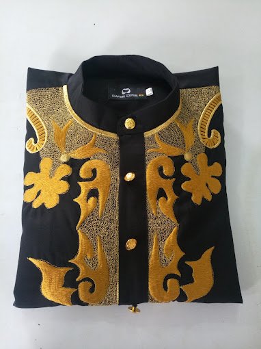 Chapters Couture | LocalePlace