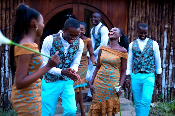 Chapters Couture | LocalePlace